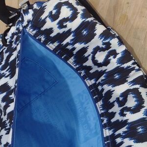 lululemon athletica | Bags | Lululemon Black White And Blue Messenger ...